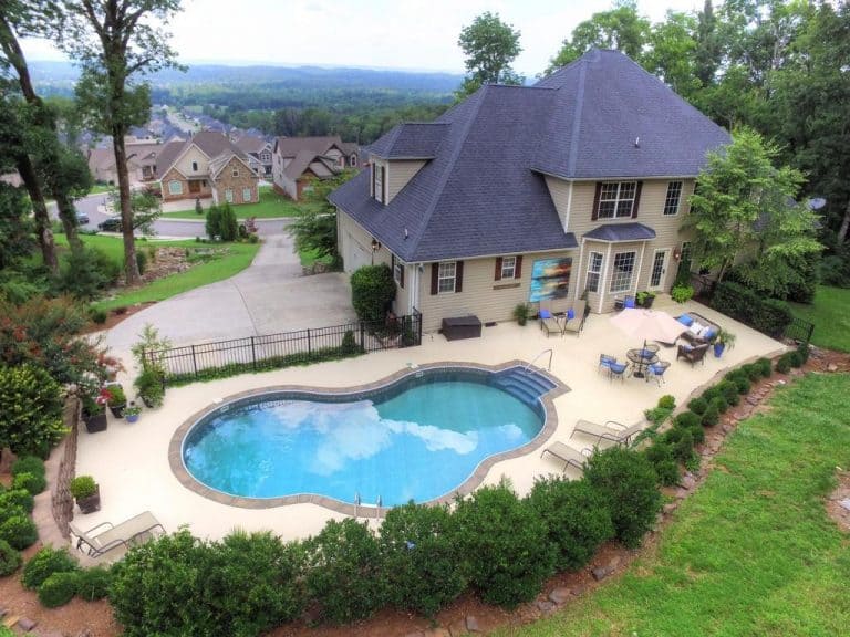 PHOTOS: Teen Mom OG's Maci Bookout Buys $625,000 New Home! See Pics