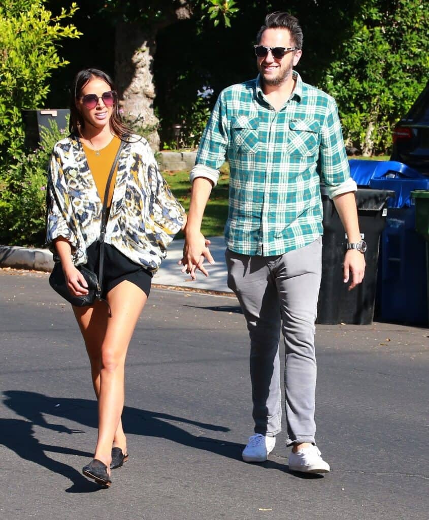 PHOTOS: Pregnant Stassi Schroeder Reunites With Kristen and Jax to ...