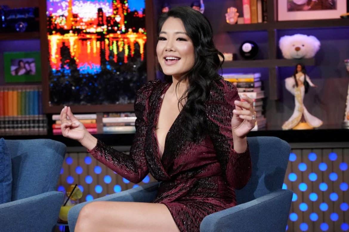 RHOBH: Crystal Reacts to Teddi's Claim About 14 Friends Feud