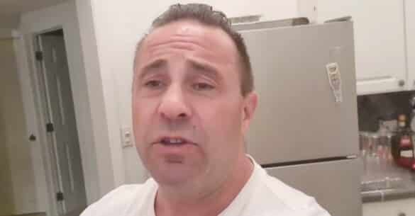 PICS: RHONJ's Joe Giudice Shows Off Bahamas Home, Talks Work