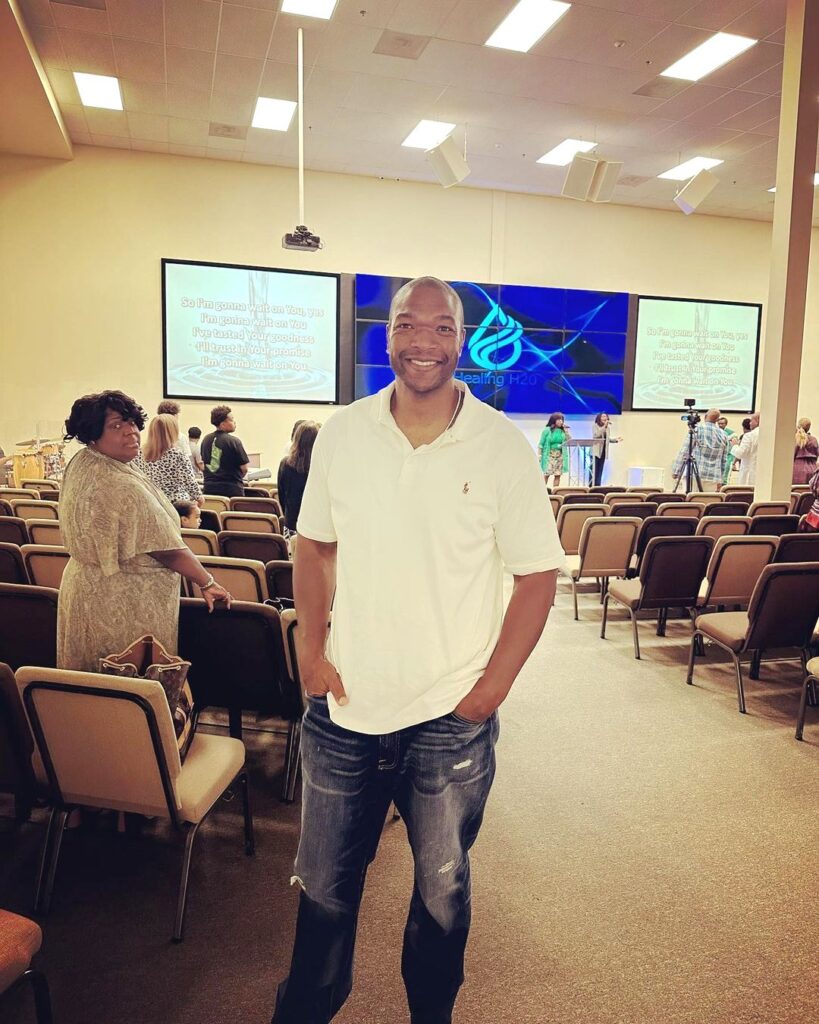 PICS: Chris Samuels Shows Weight Loss Amid Monique Divorce