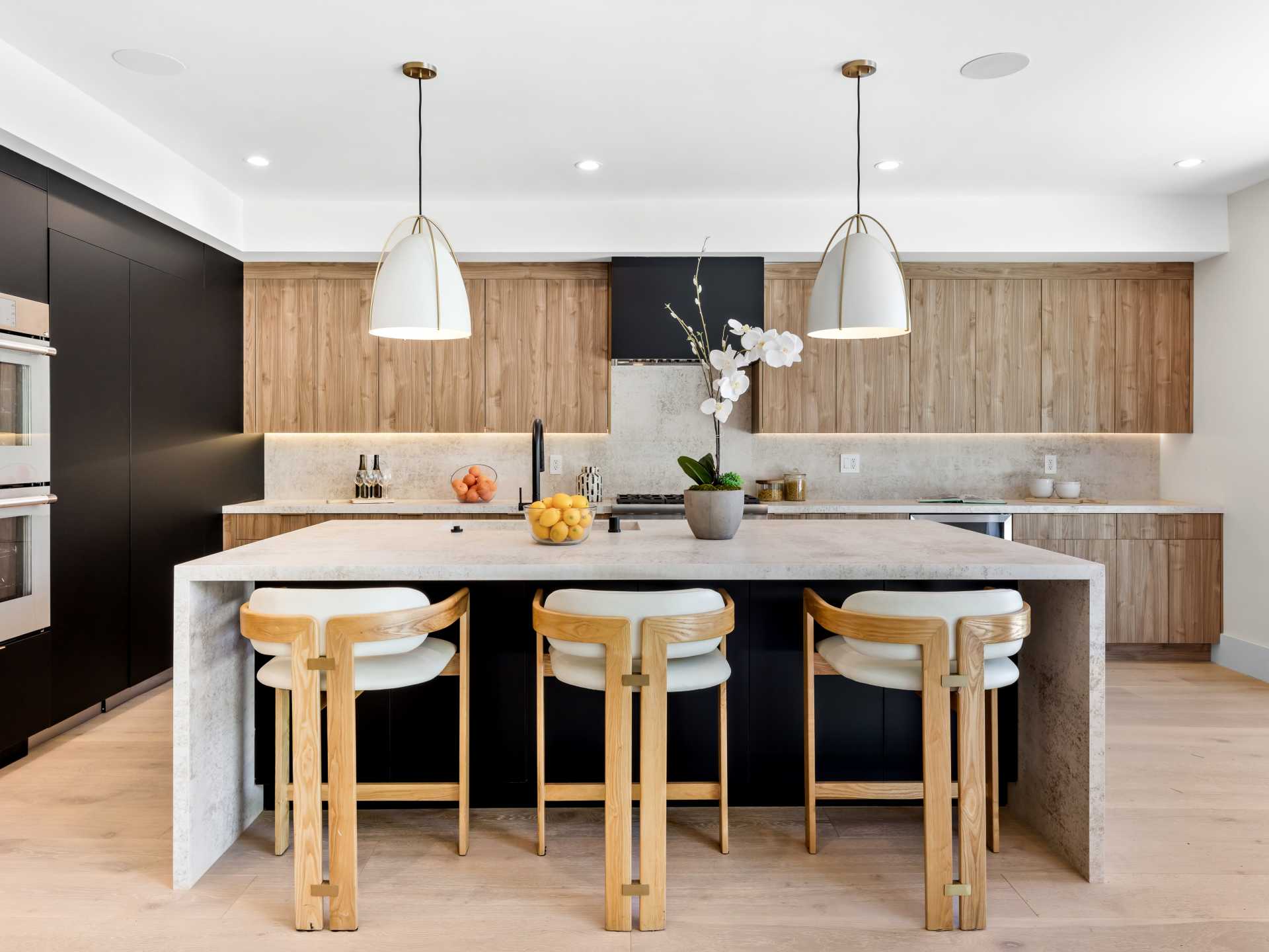 VPR's Lala Kent Buys $3.175 Million Home in Sherman Oaks | The Internet ...