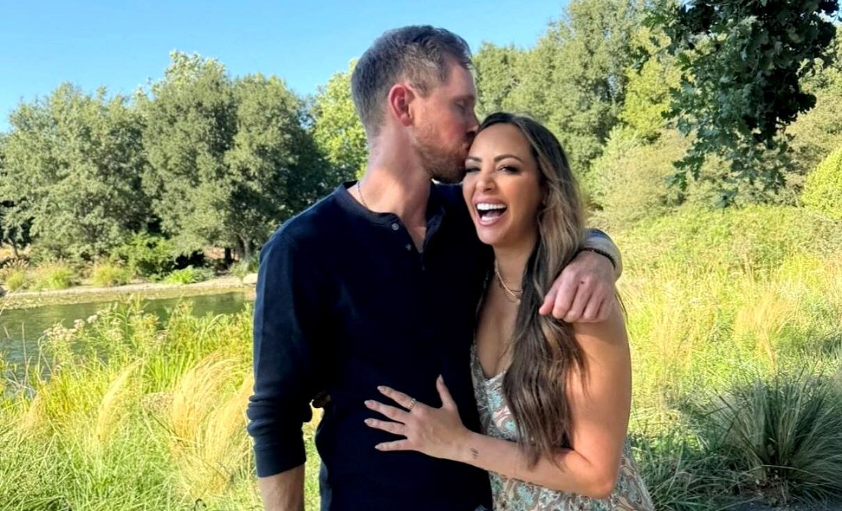 PHOTOS: Kristen Doute is Engaged to Luke Broderick! See Pics