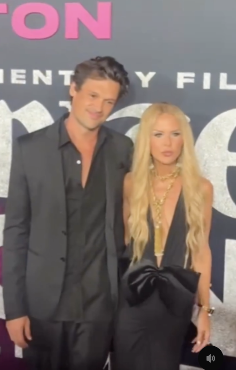 PHOTO: Rachel Zoe Spotted With a New Man After Separation From Rodger ...