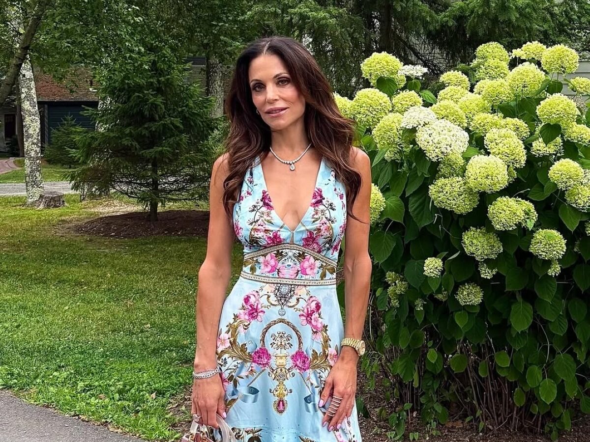 Bethenny Frankel Tells Critics to “Unfollow Me or Cancel Me” in Strange ...