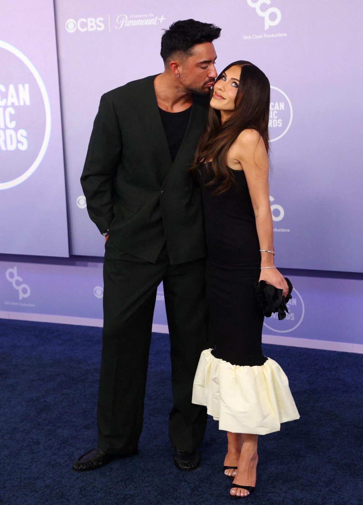 PHOTOS: Jessi Draper & Marciano Make Red-Carpet Debut at AMAs as SLOMW ...