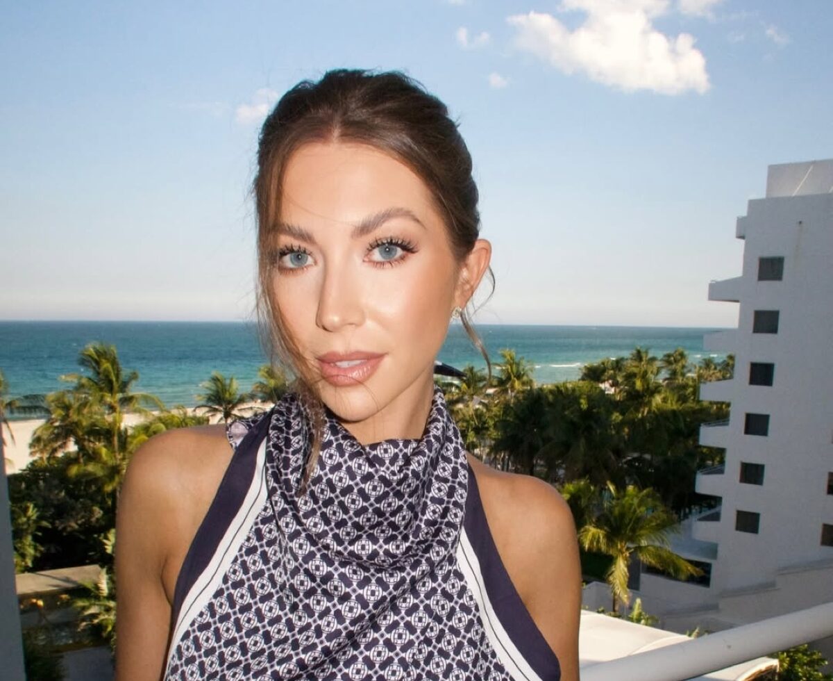 Stassi Schroeder Faces Backlash Over Reported Extreme Dieting to Walk ...
